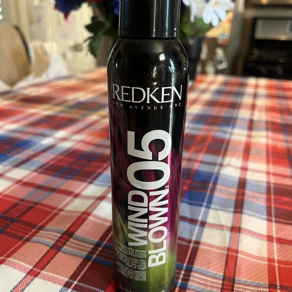 Redken | Hair | Redken Wind Blown 5 Texturizing Spray Black And Purple ...